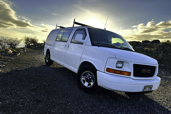 Maui Adventure Vans – IT'S A LIFESTYLE BOOK YOUR UNIQUE, FUN, VAN LIFE ...